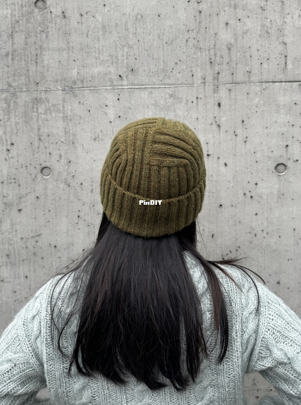 Qun Beanie by Alexandra Liang - Skeinny Dippin-Knitting and Crochet ...